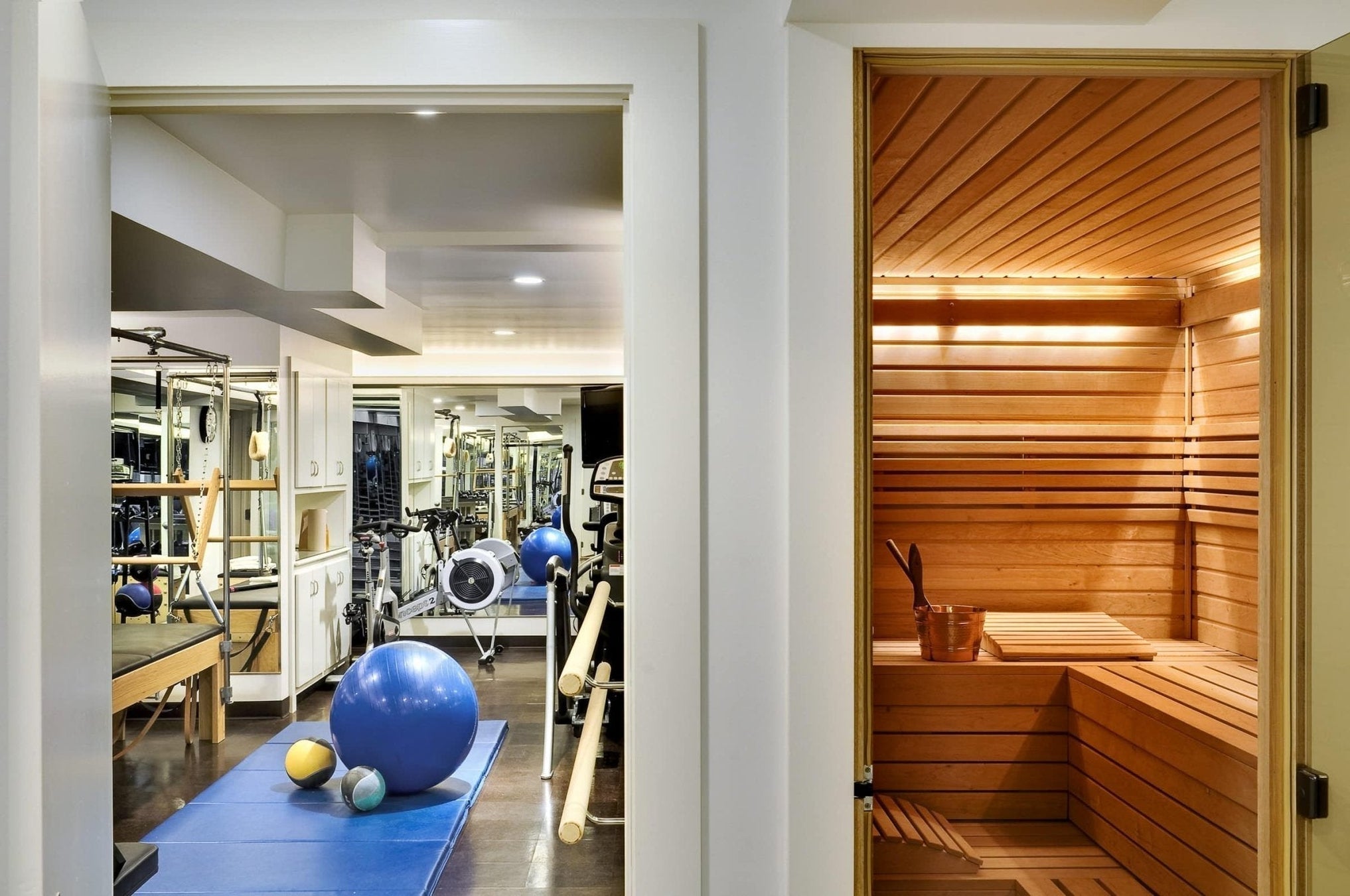11 Best Gyms with Pools, Saunas and Steam Rooms Near You 2025 — Secret ...